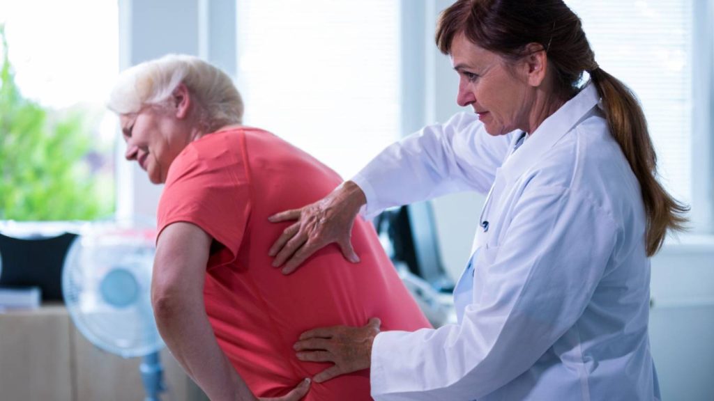 How Comprehensive Pain Management Helps Prevent Back Surgery | AZCPM